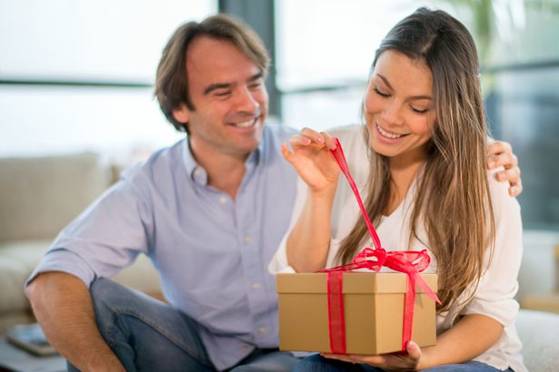 5 Unique Gifts Ideas For Your Wife – TagZ Foods